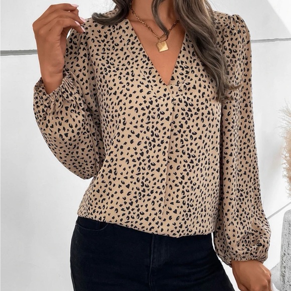Tops | Print Lantern Sleeve Blouse | Poshmark